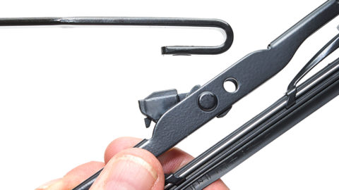 9x3 & 9x4 Hook Wiper Blade Installation | DENSO Auto Parts